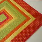 Quilted Table Topper Bright Squared on Luulla