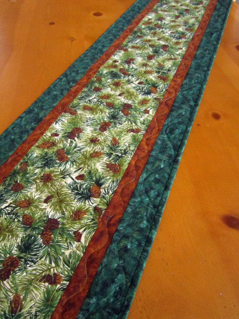 Pine Cones Quilted Table Runner on Luulla