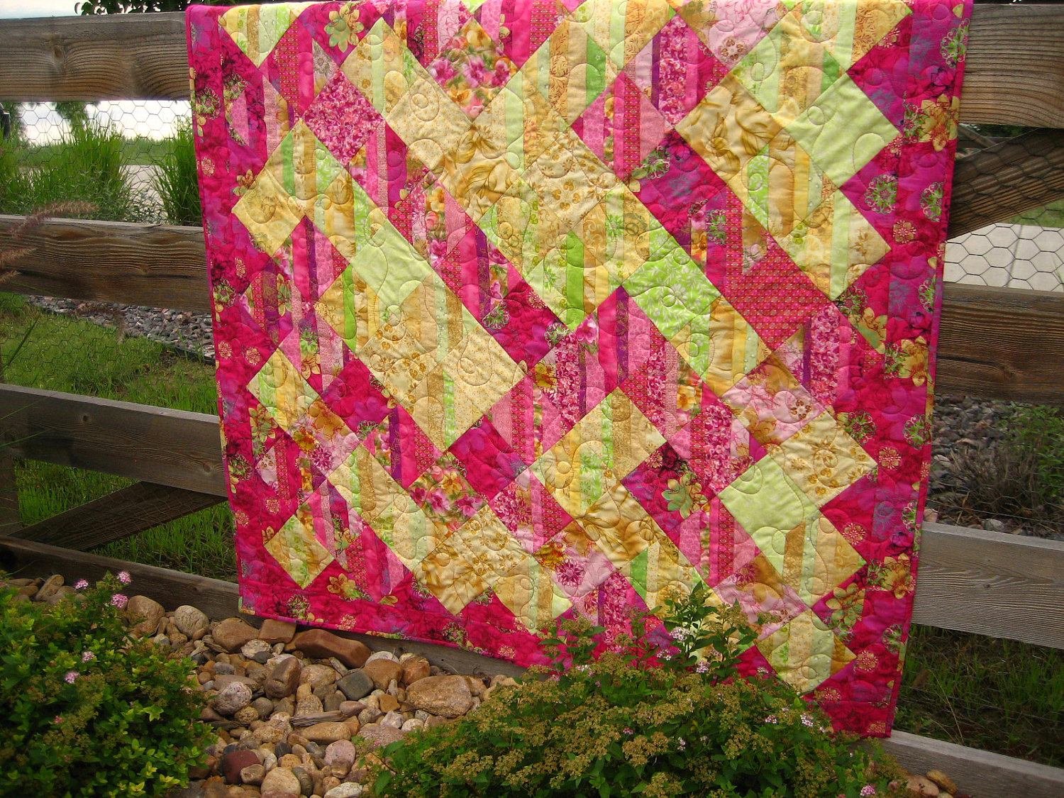 Spring Beauty-- Handmade Quilt, Lap Quilt, Wall Quilt on Luulla