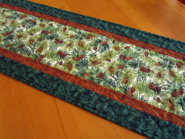 Pine Cones Quilted Table Runner on Luulla