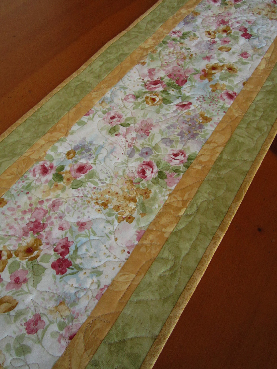 Spring Floral Quilted Table Runner on Luulla